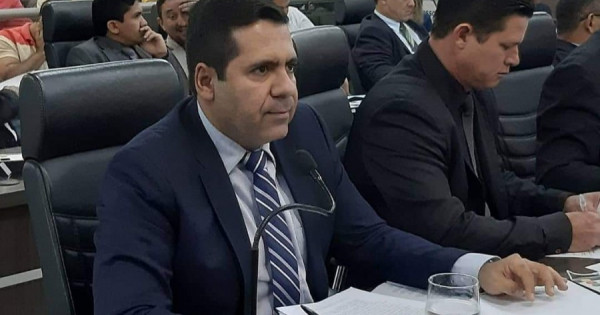 Marcus deixa liderança de Dimas na Câmara para focar na pré-candidatura ...