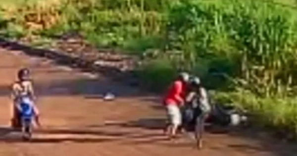 Mulher é perseguida por criminosos e tem moto roubada a caminho do ...